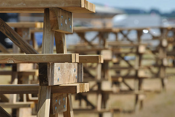 Best Pub Bench Hire For Outdoor & Indoor Events | Event Hire UK